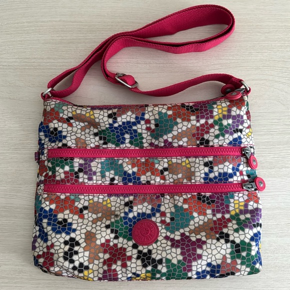 Kipling | Bags | Kipling Alvar Spellbinder Crossbody Vguc | Poshmark